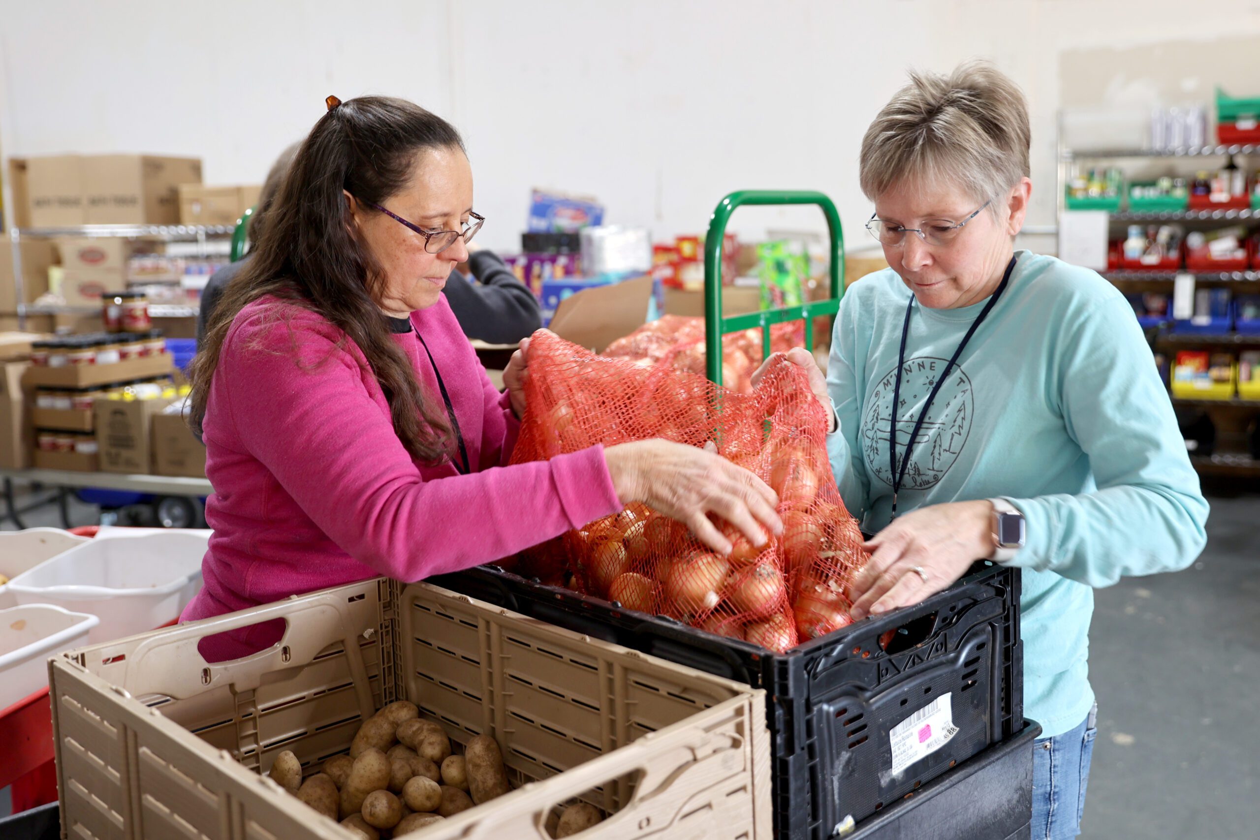 Resolve to Volunteer with Valley Outreach in 2024 - Valley Outreach